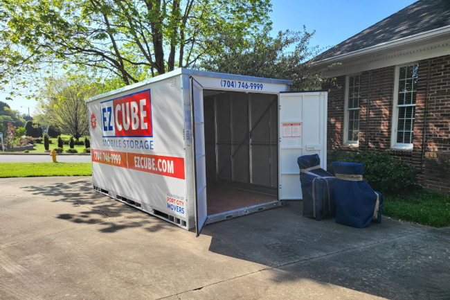 Self-Storage: The Best Choice for Moving or Renovation | EZ Cube Moving ...