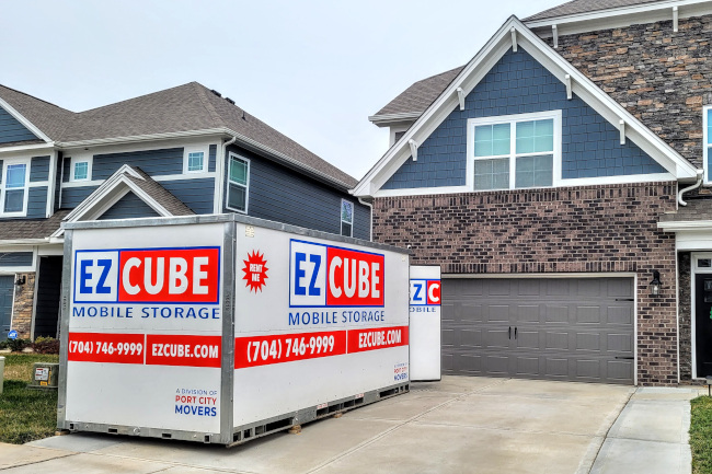 Three Ways Mobile Storage Units Can Reduce Your Moving Stress | EZ Cube Moving & Portable Storage